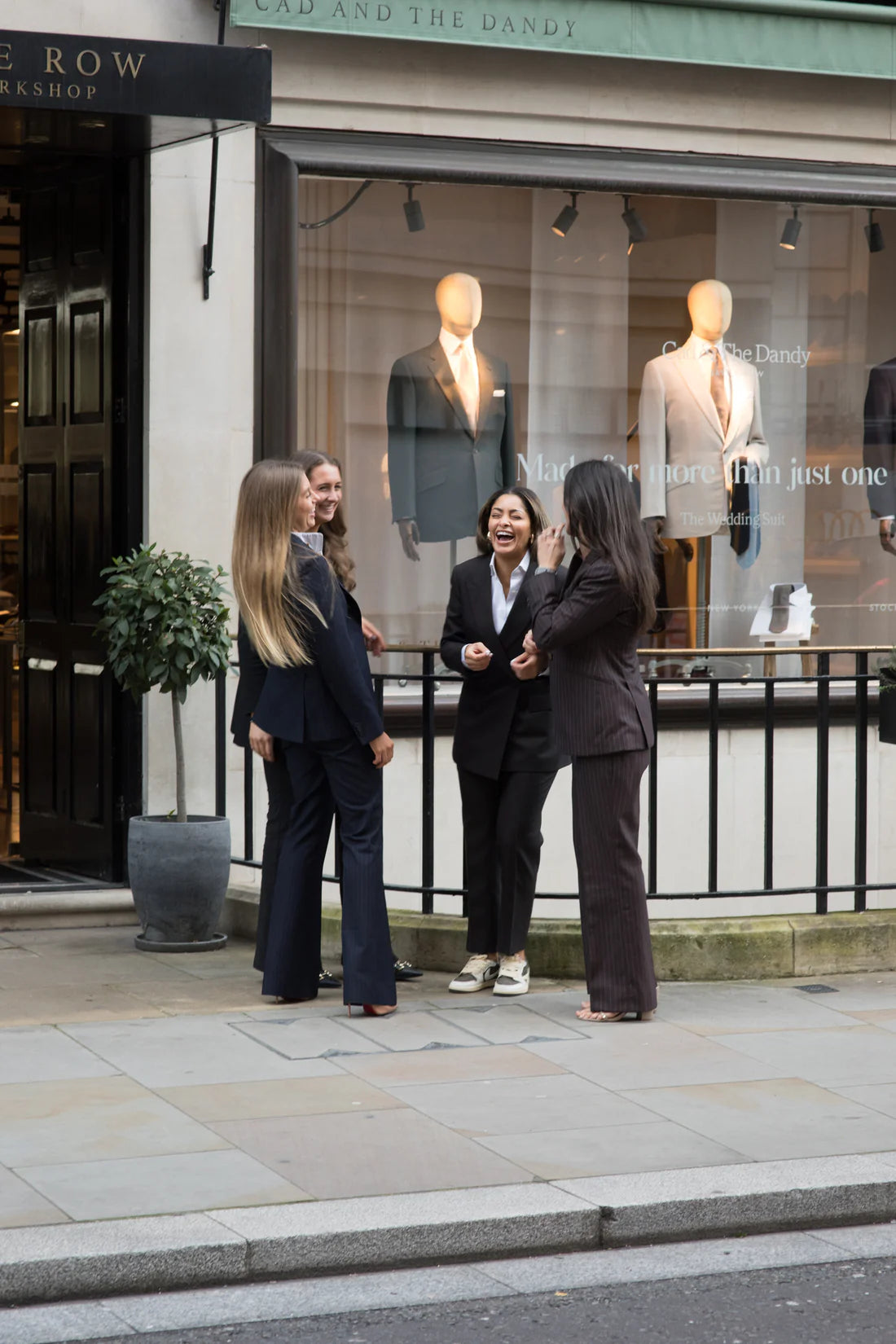 London / 2024 – Cad & The Dandy New York